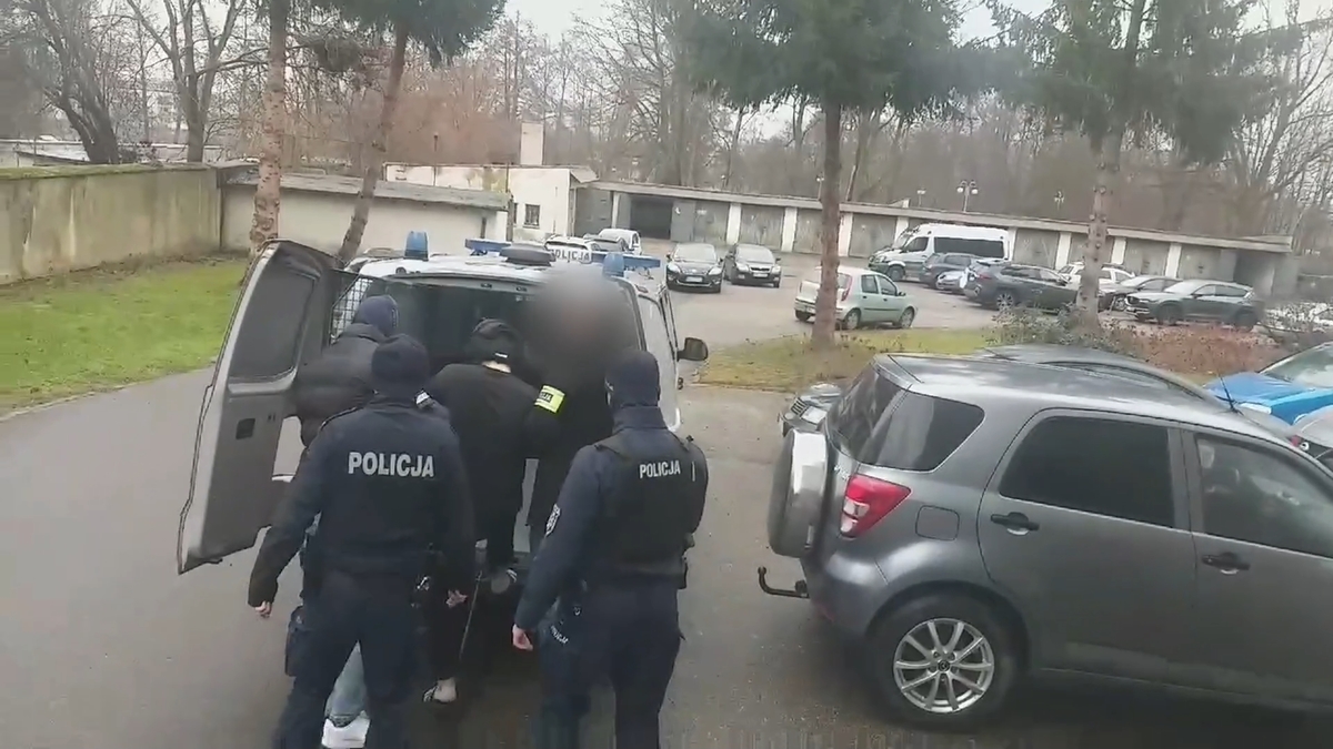 18-latek podejrzany o zabójstwo został zatrzymany - trafił do aresztu - Aktualności - Policja ...